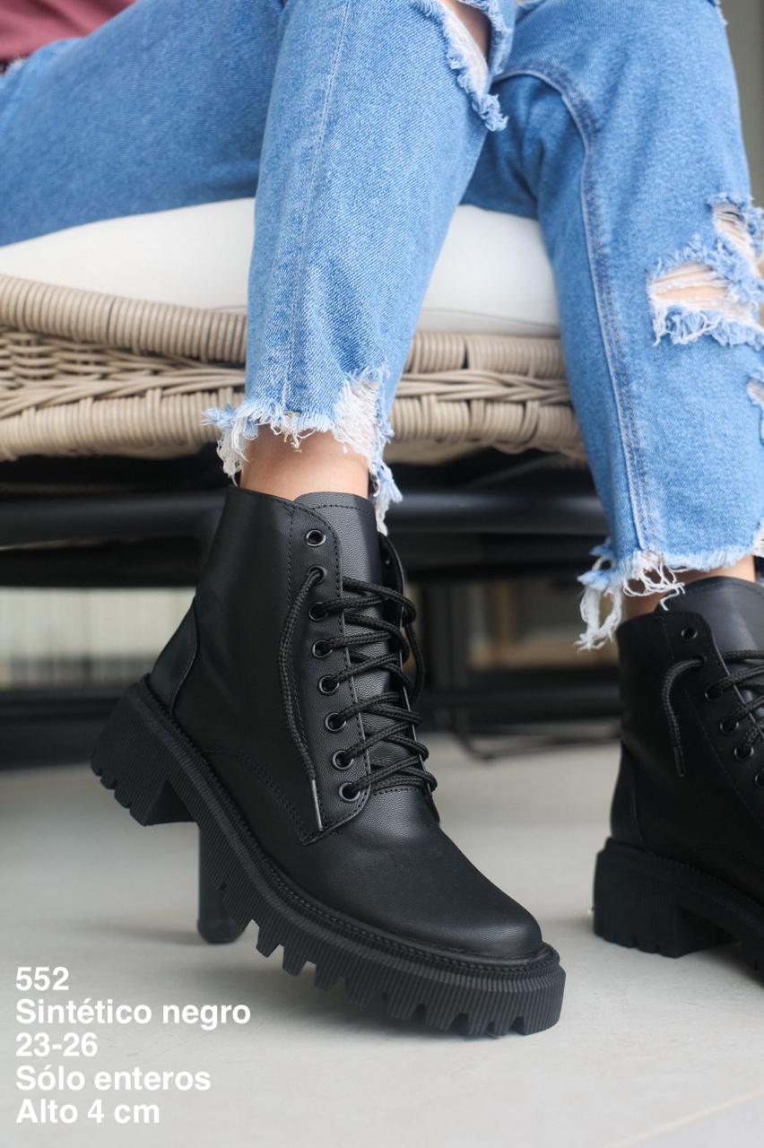 BOTA 552 Cabra Negro - Mayoreo Calzado Andy